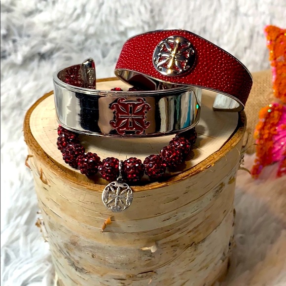 Rustic Cuff | Jewelry | 3 Rustic Cuff Bracelets Tonya Emerson Monique ...